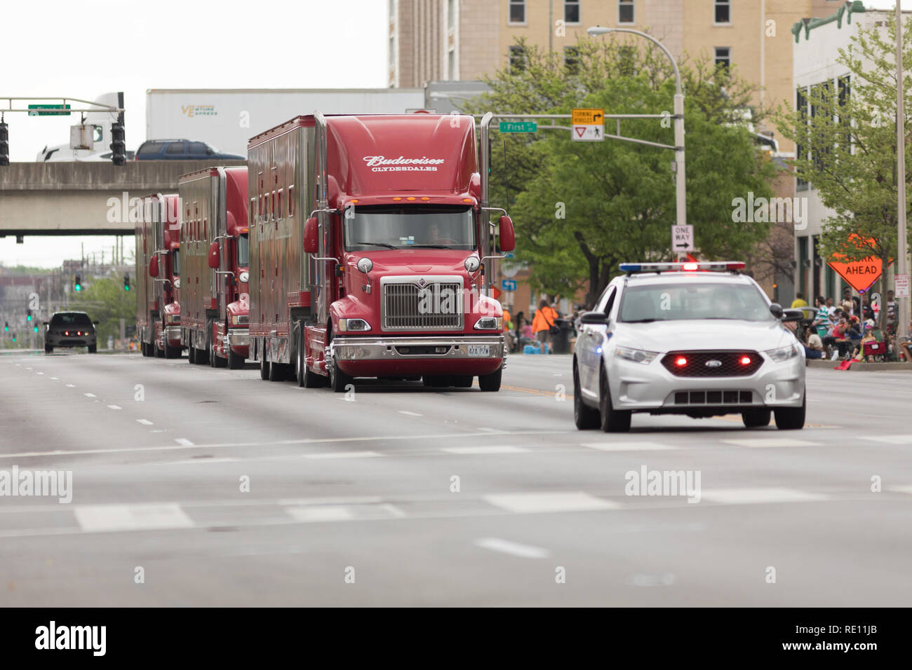 Louisville, Kentucky, USA - May 03, 2018: The Pegasus Parade, Semi ...