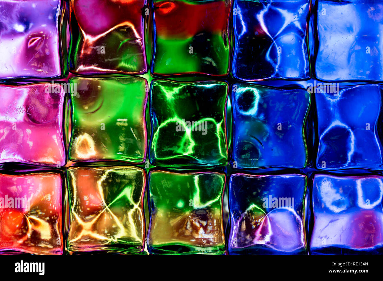 Distorted cubes hi-res stock photography and images - Alamy