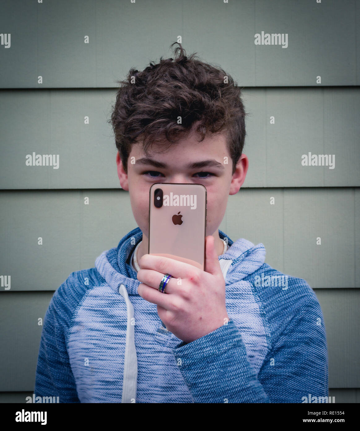 Iphone selfies hi-res stock photography and images - Alamy