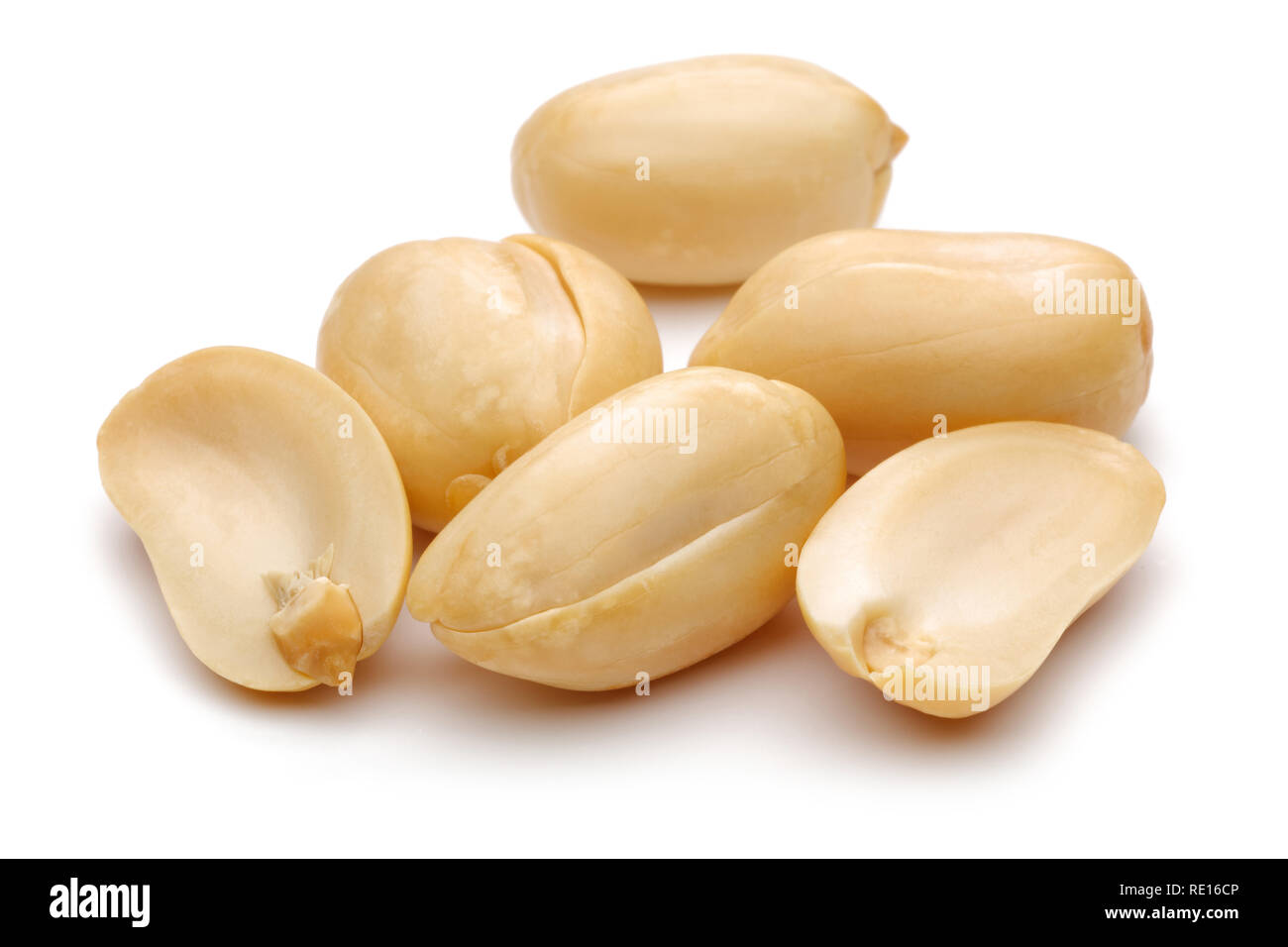 Peanuts isolated on white background Stock Photo - Alamy
