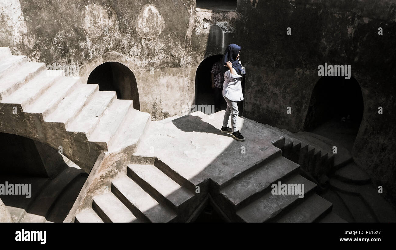 gumuling well mosque the underground Mosque in yogyakarta Indonesia ...