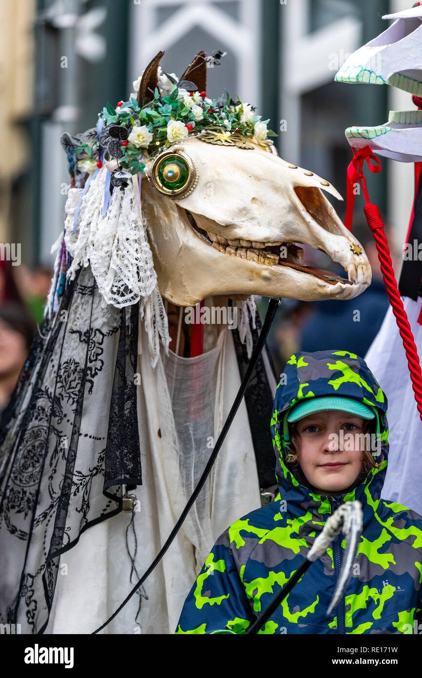 Mari lwyd horse skull hi-res stock photography and images - Alamy
