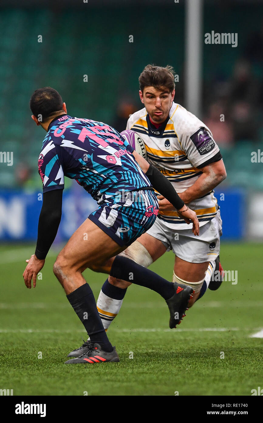 Worcester warriors sam lewis hi-res stock photography and images - Alamy