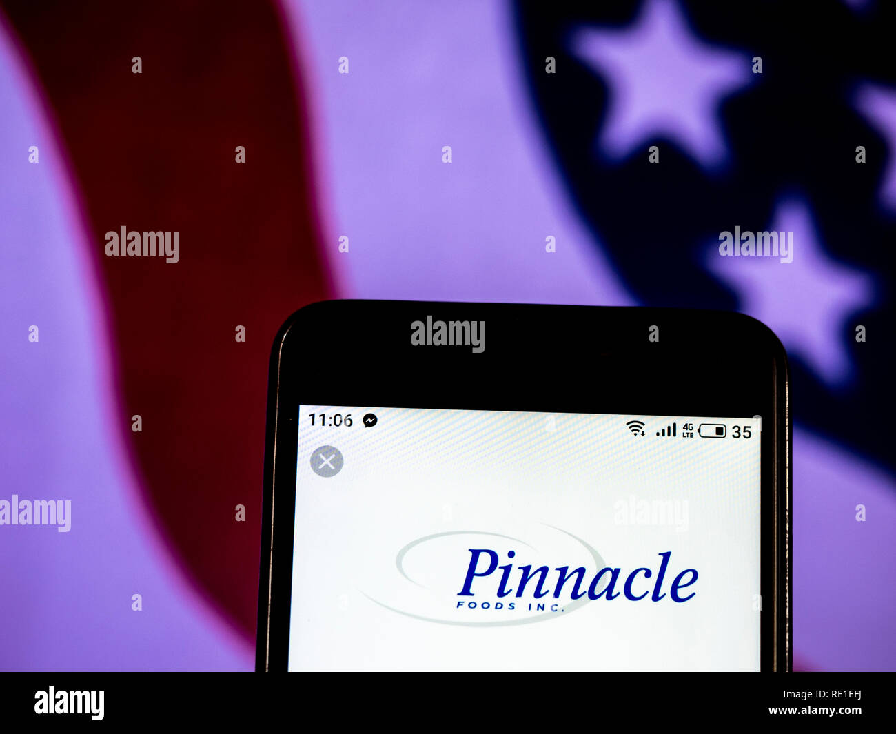 Pinnacle logo hi-res stock photography and images - Alamy