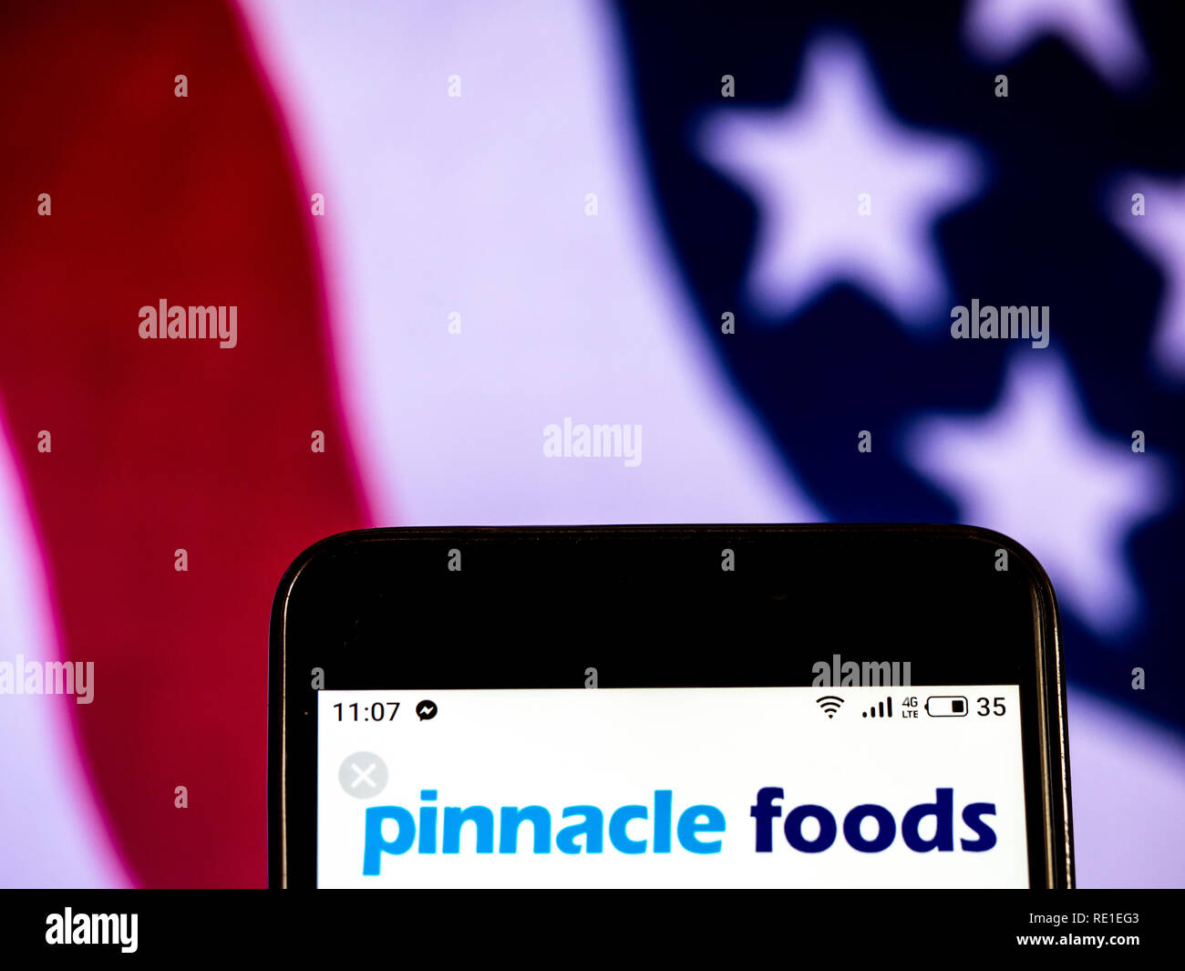 Pinnacle logo hi-res stock photography and images - Alamy