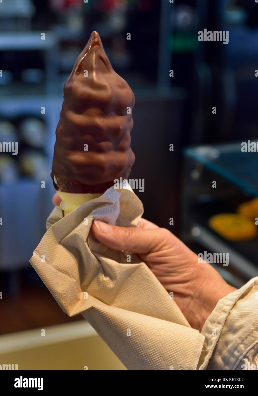 Ice cream cone covered hi-res stock photography and images - Alamy