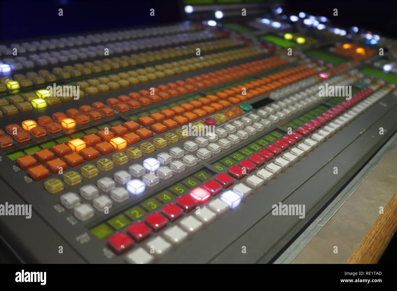 Broadcast control room hi-res stock photography and images - Alamy