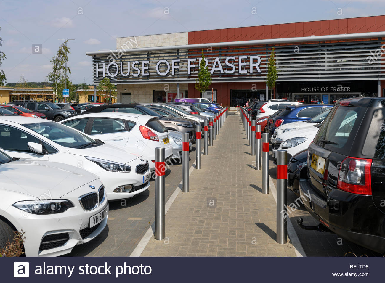 Car Park Bollards High Resolution Stock Photography and Images - Alamy