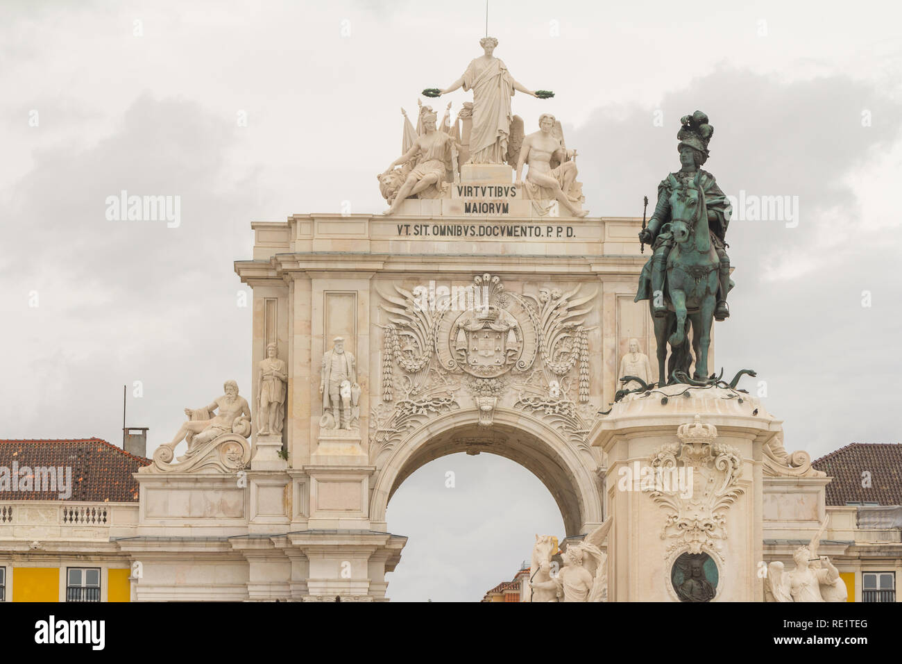 Statue of king joseph i hi-res stock photography and images - Alamy