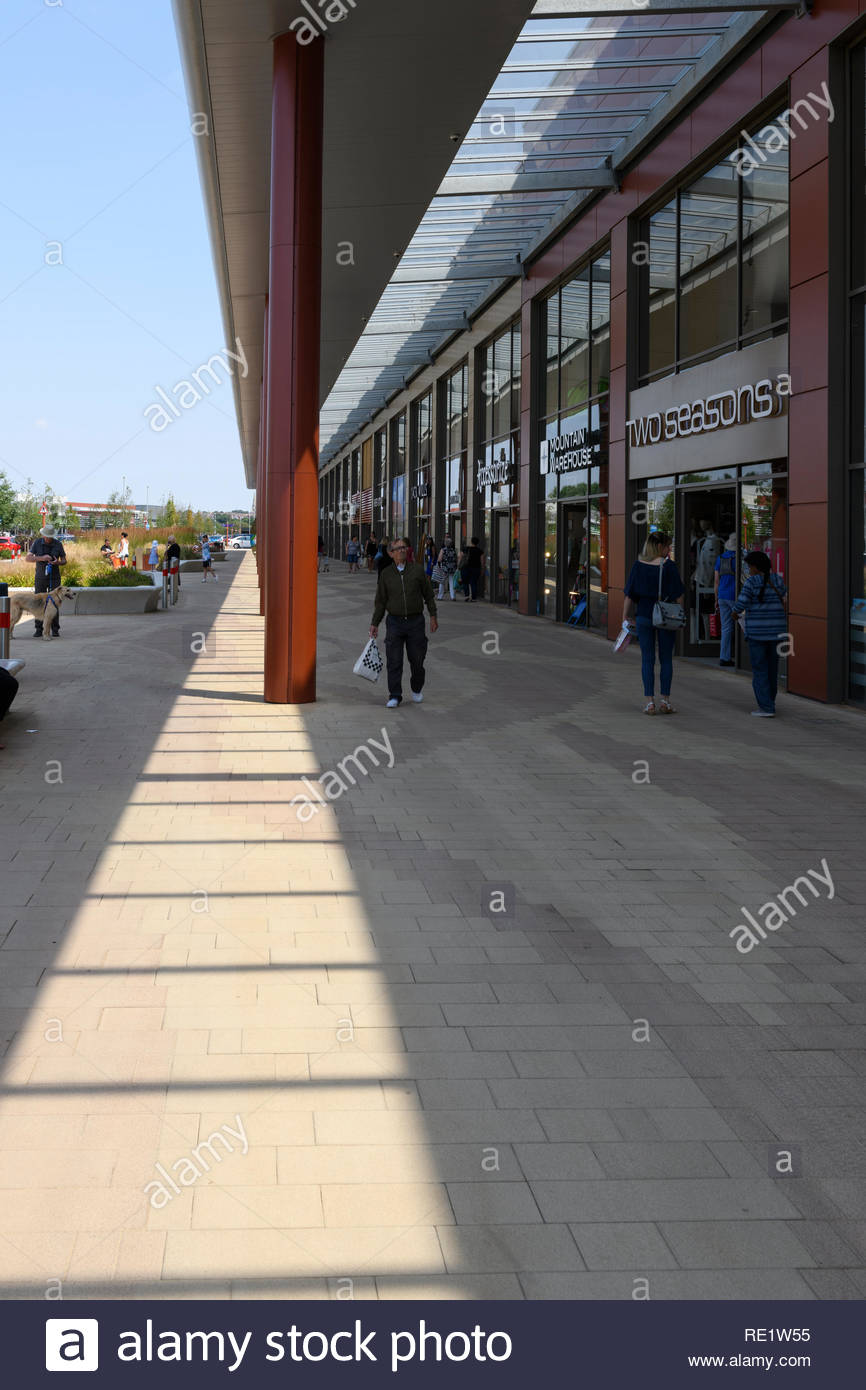 Rushden Town Centre High Resolution Stock Photography and Images - Alamy