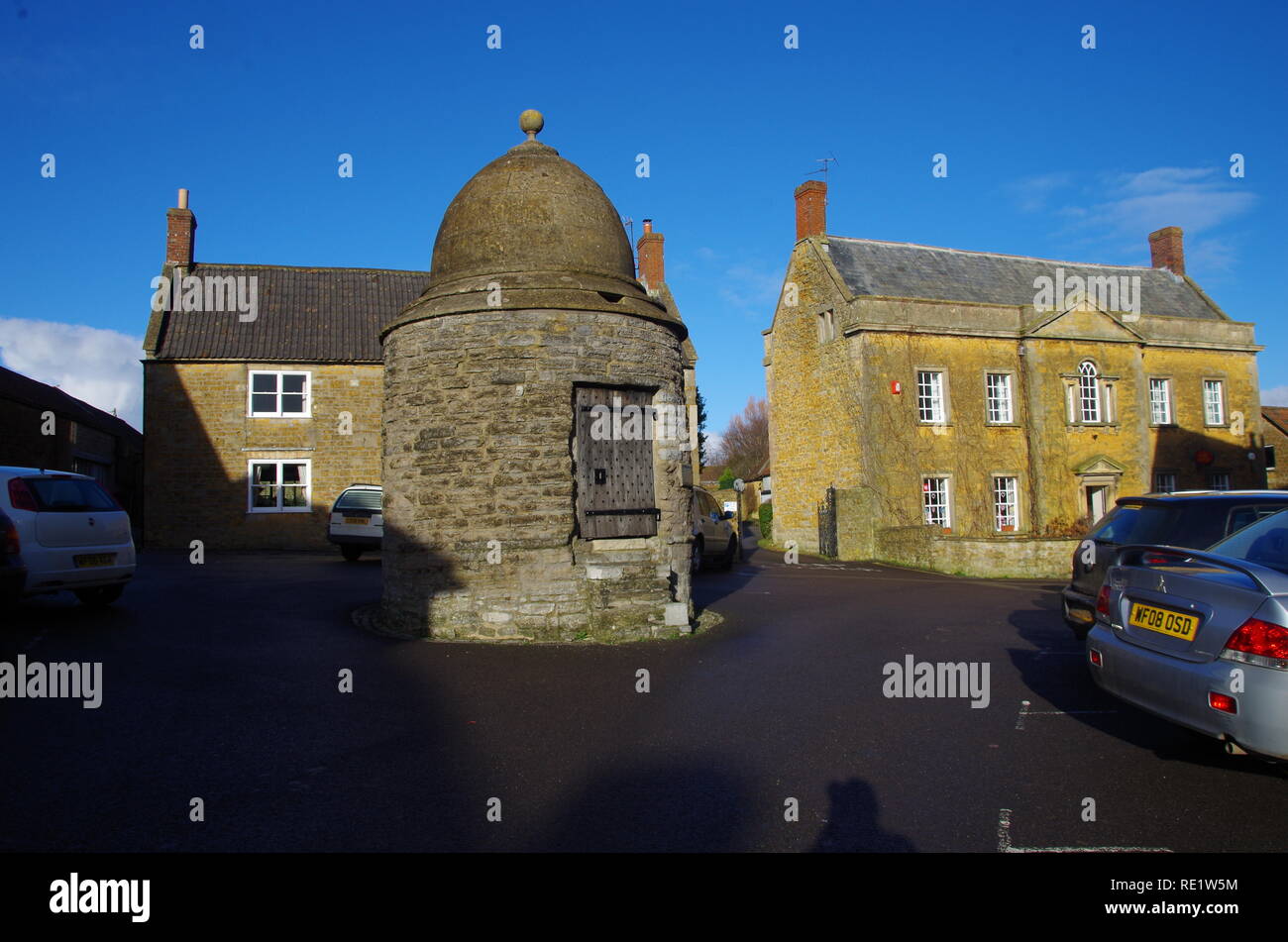 Roundhouse temporary prison village lock-up. Castle Cary. The Macmillan ...