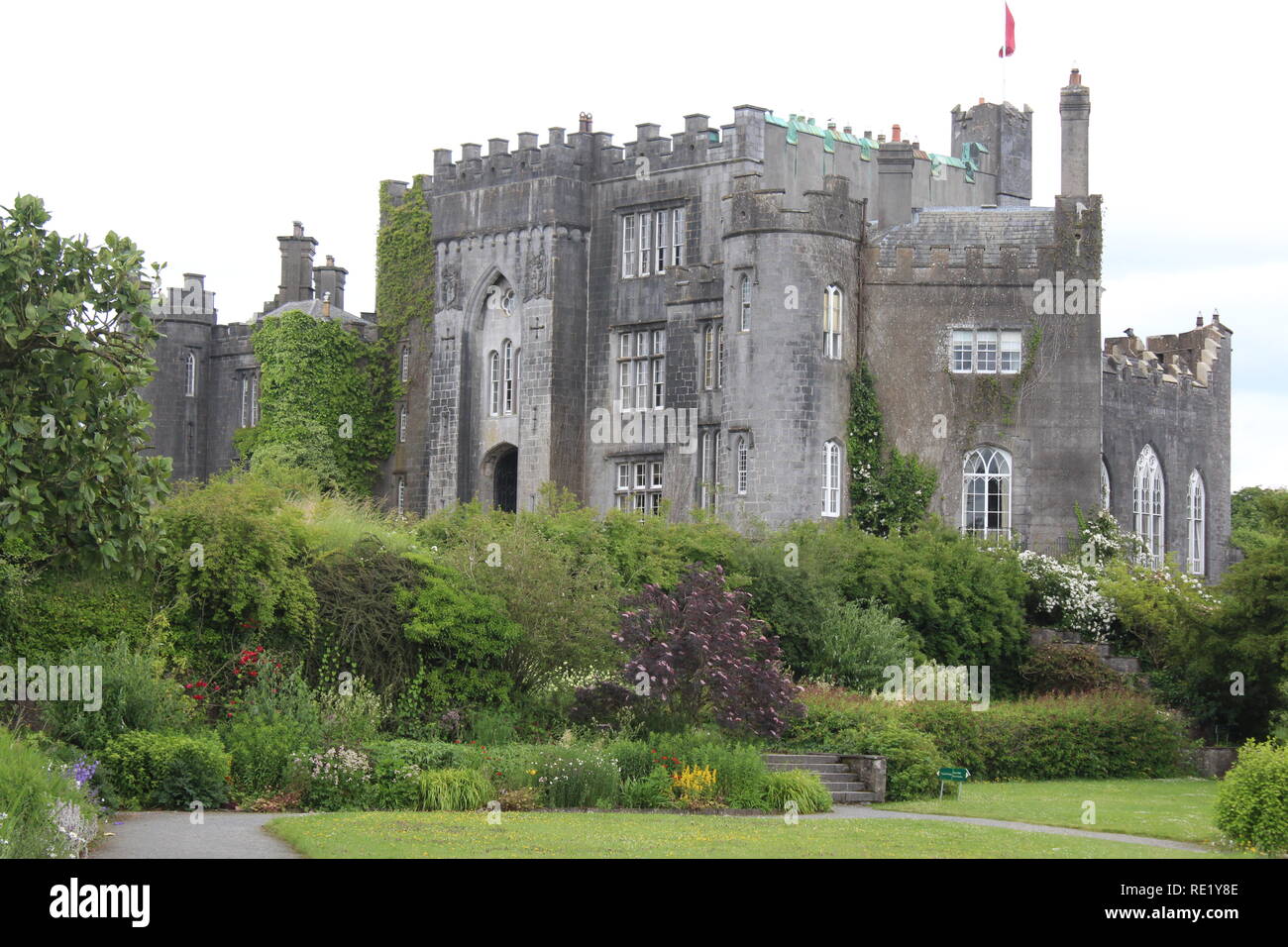 Birr castle hi-res stock photography and images - Alamy
