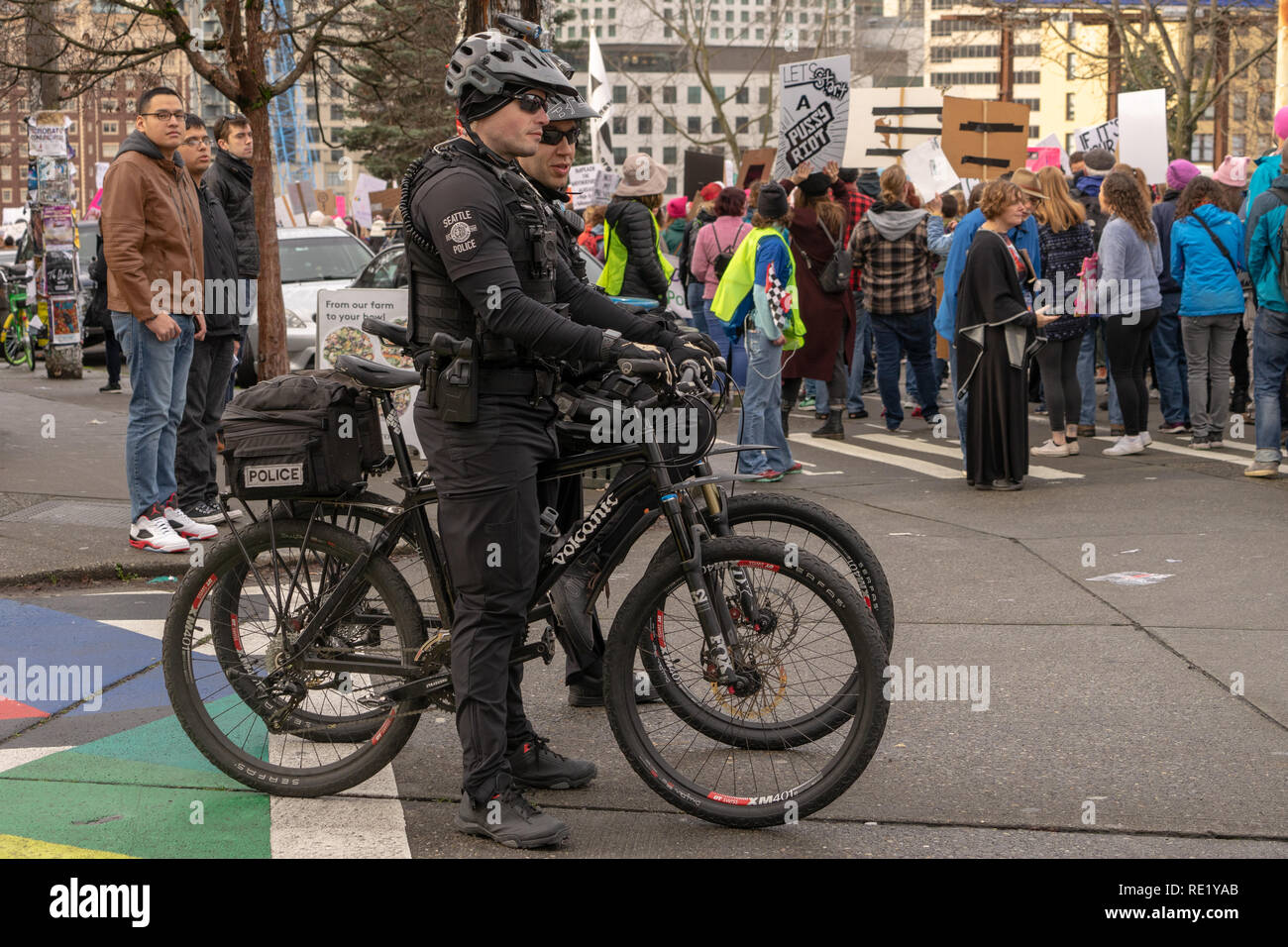 Seattle police department hi-res stock photography and images - Alamy