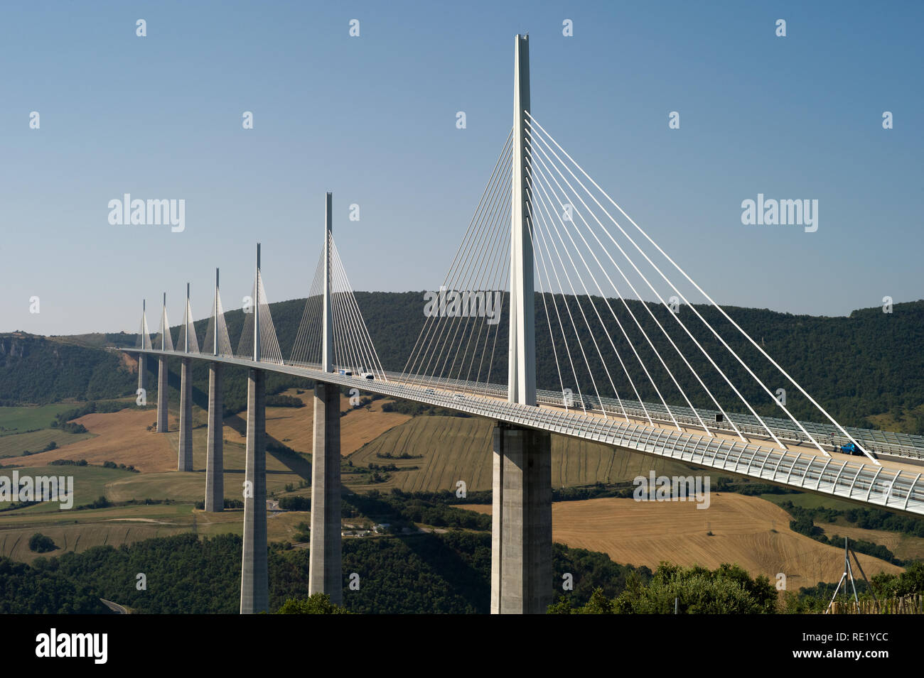 Bridge millau tarn valley france hi-res stock photography and images ...