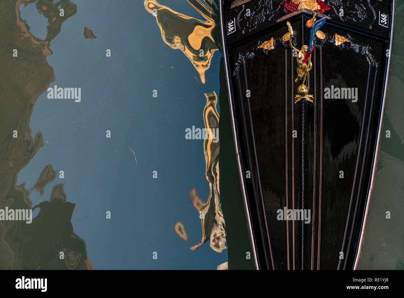 Gondola shapes hi-res stock photography and images - Alamy