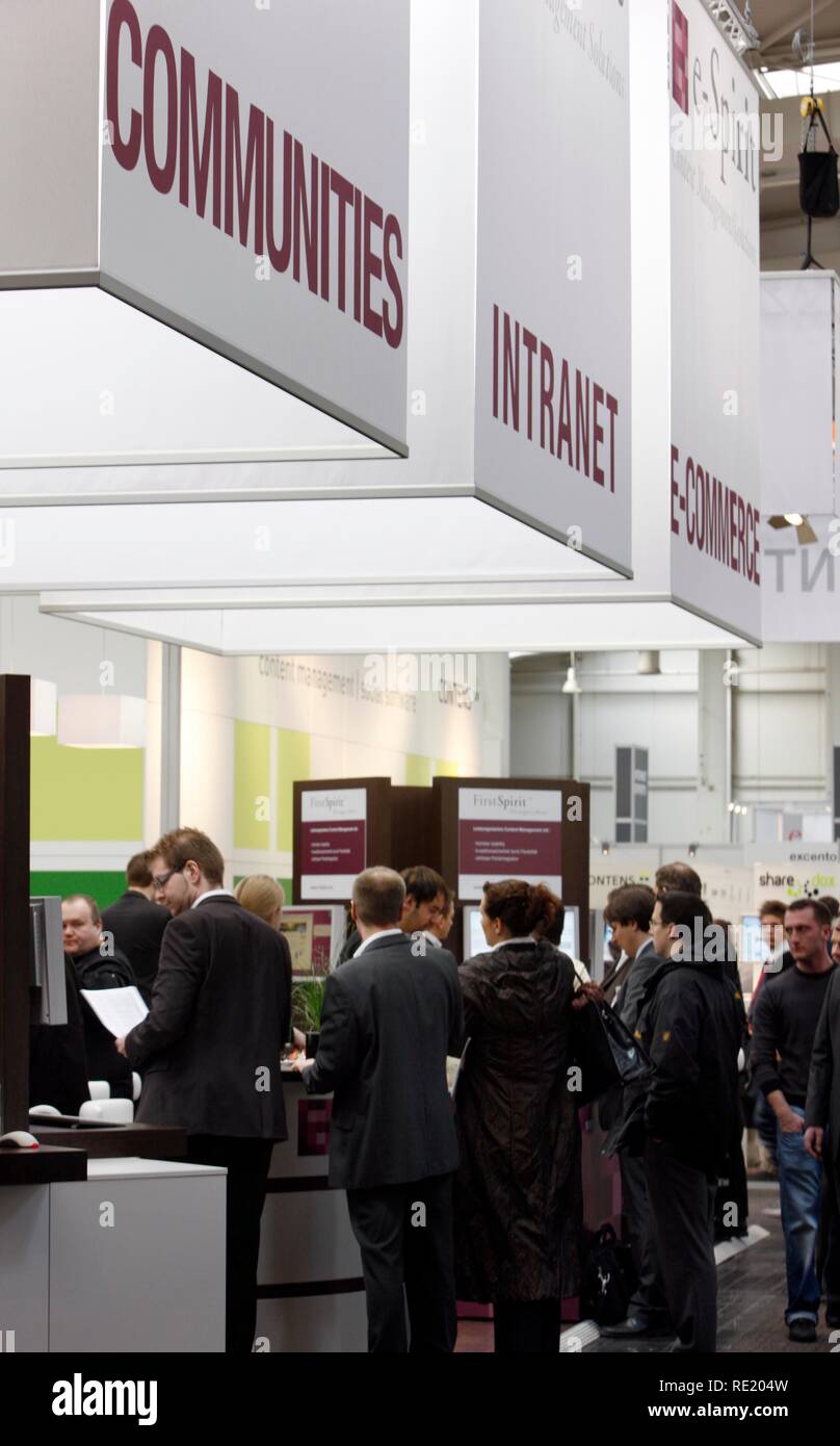 Cebit trade fair hanover hi-res stock photography and images - Alamy