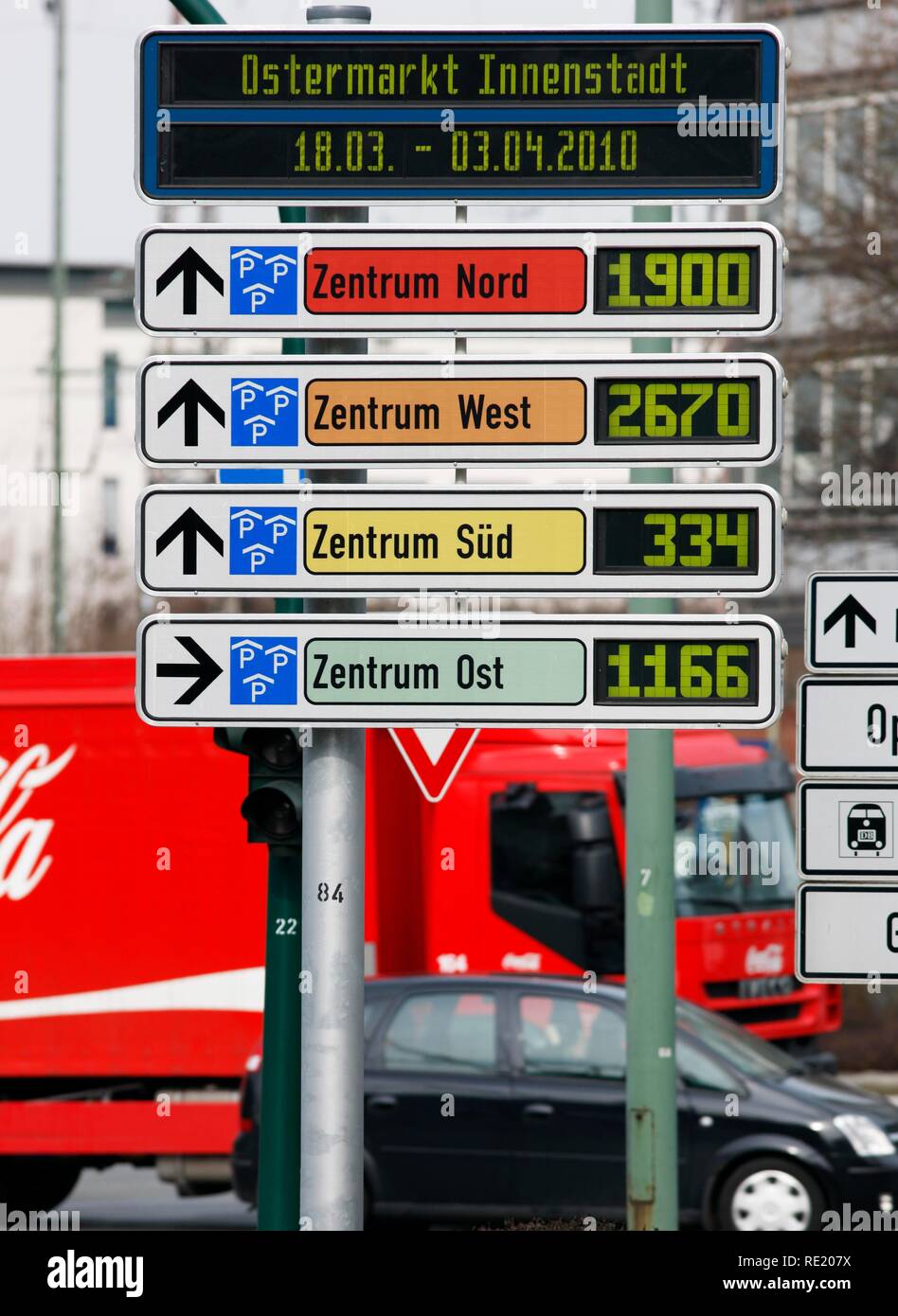 Routing hi-res stock photography and images - Alamy