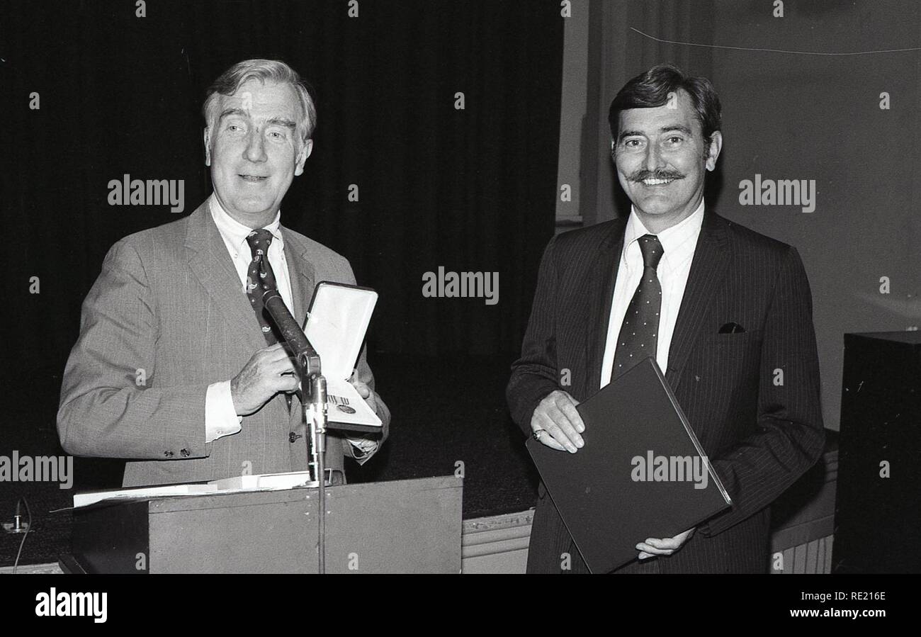 MAN MAKING ACCEPTING AWARD SMILING FOR A PICTURE. 7-6-78 STEPHEN ROANE ...