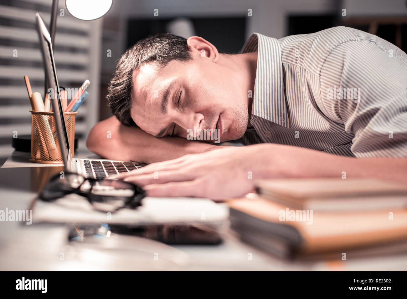 Employee unhappy hi-res stock photography and images - Alamy