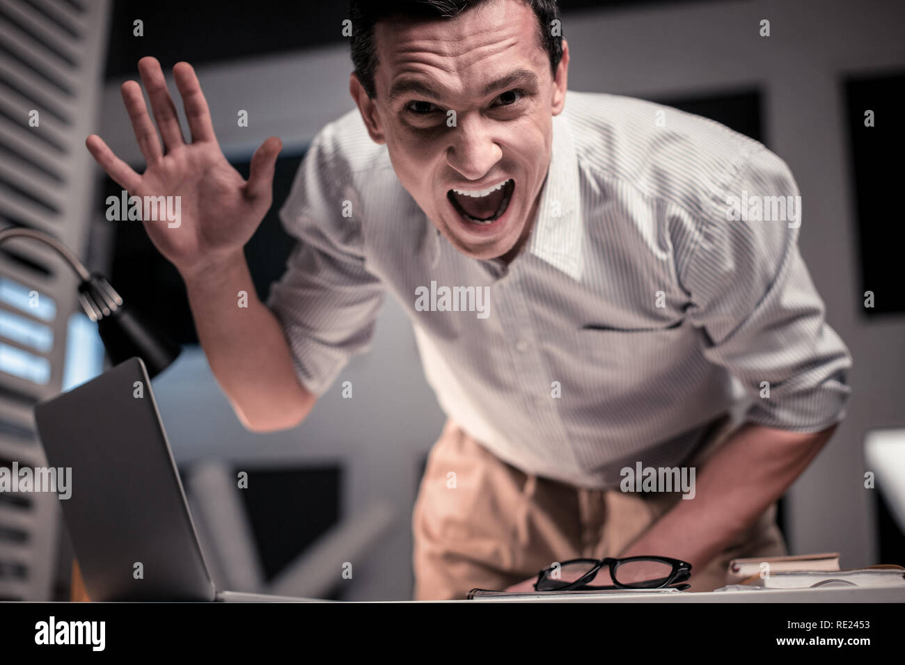 Angry emotional boss shouting at you in the office Stock Photo - Alamy