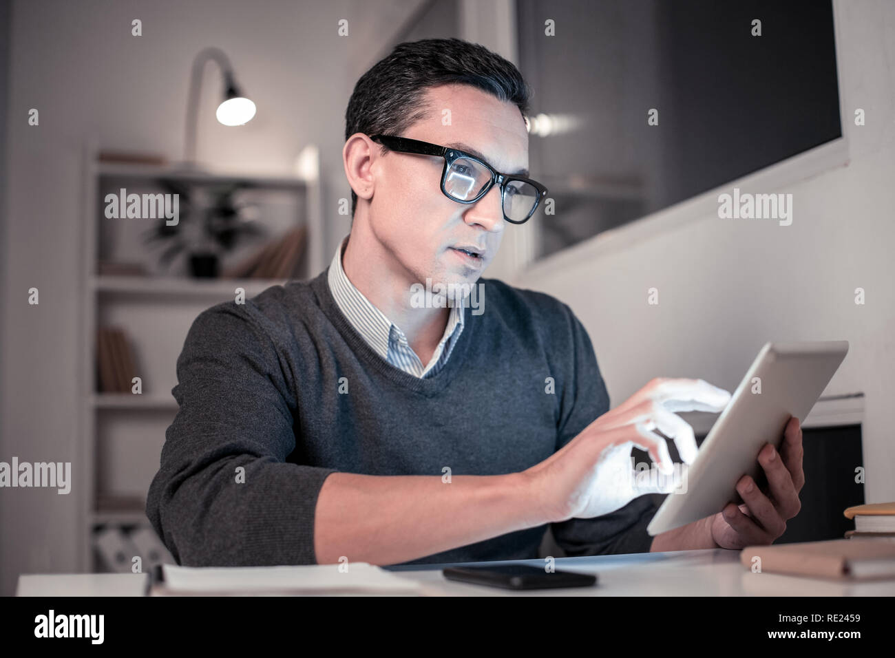 Workplace of the future hi-res stock photography and images - Alamy