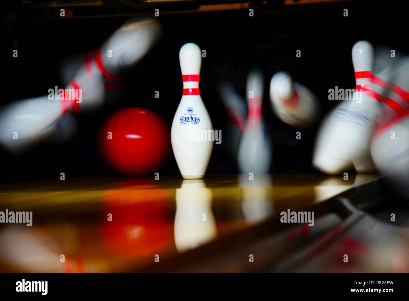 All air force bowling team hi-res stock photography and images - Alamy