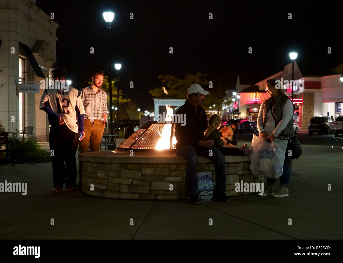 Promenade shops at evergreen walk hi-res stock photography and images ...