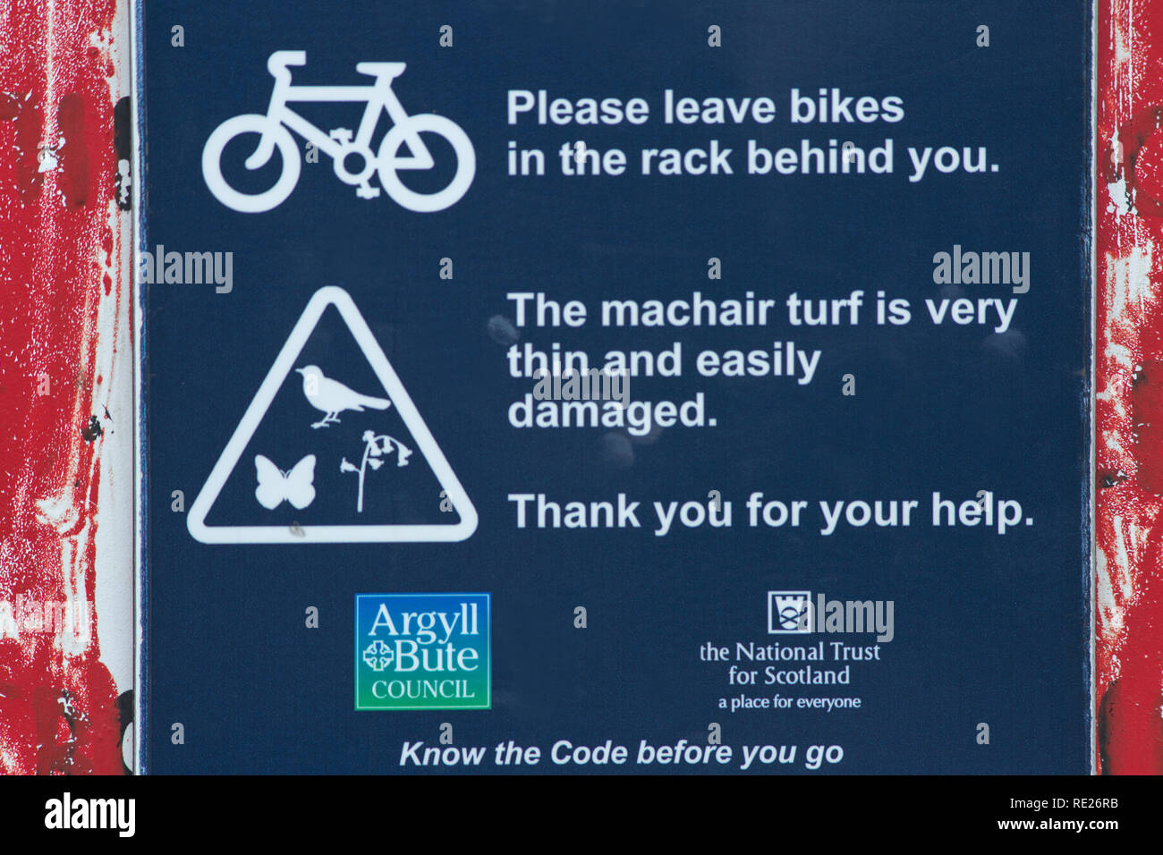 Respect wildlife sign hi-res stock photography and images - Alamy