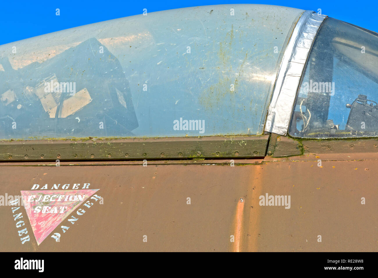Hawker hunter cockpit hi-res stock photography and images - Alamy