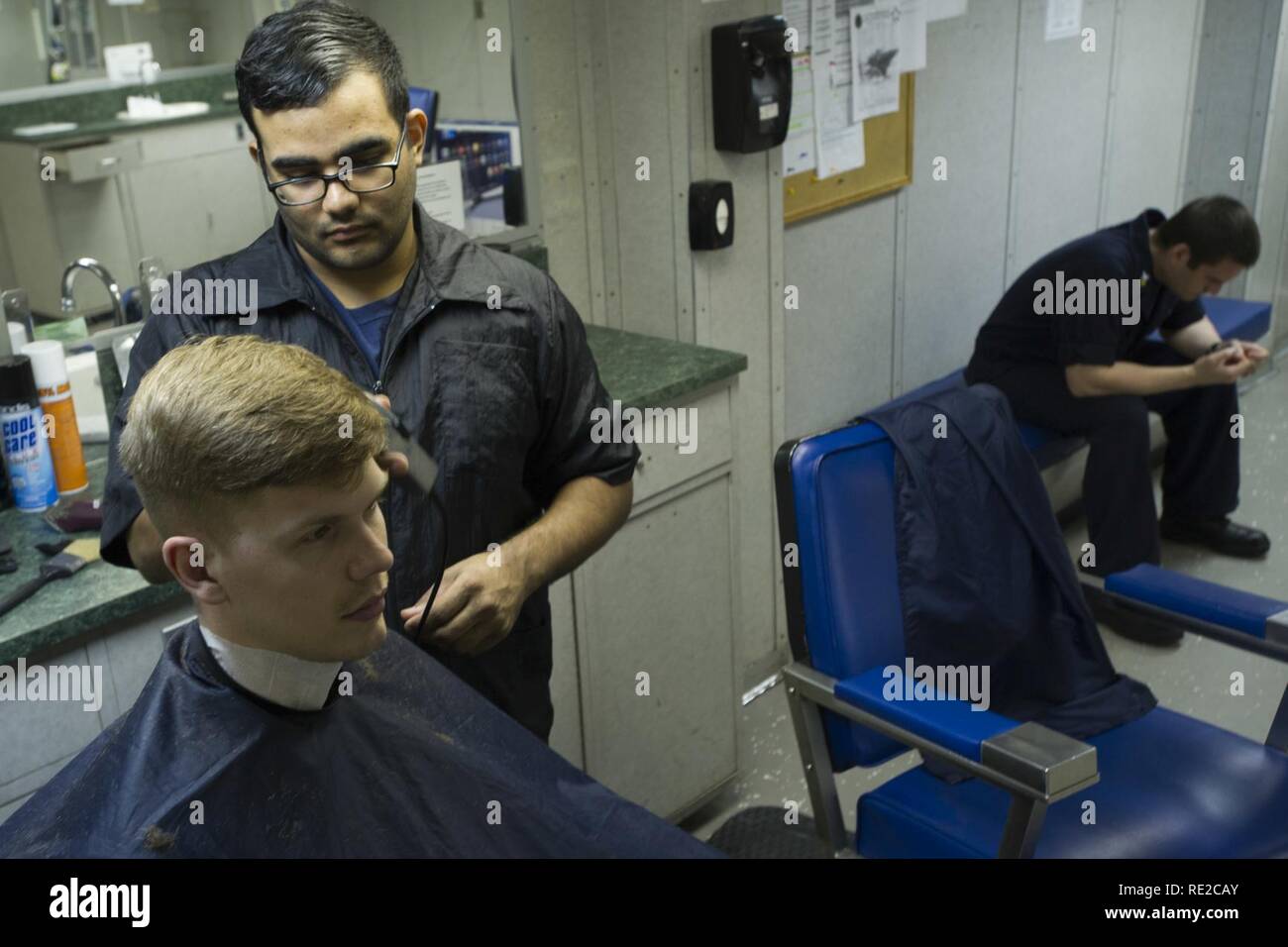 ARABIAN GULF (Nov. 9, 2016) Petty Officer 3rd Class Emilio Gonzalez ...