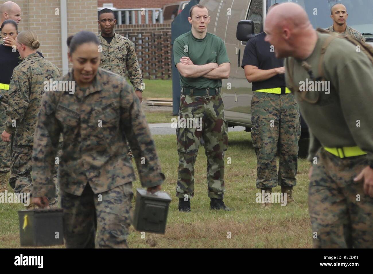 Irish Defence Forces Sgt. Philip Cole observes U.S. Marine Corps drill ...