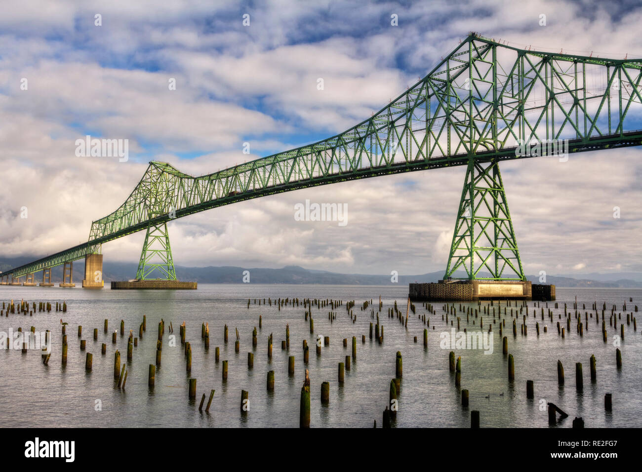 Astoria bridge hi-res stock photography and images - Alamy
