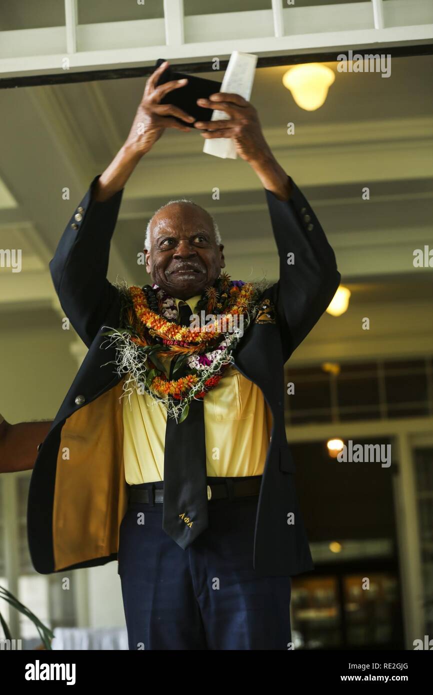 Dr. Ernest James Harris, Jr. receives his Congressional Gold Medal ...