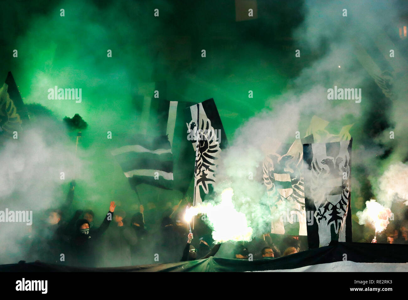 Fc groningen fans heracles hi-res stock photography and images - Alamy