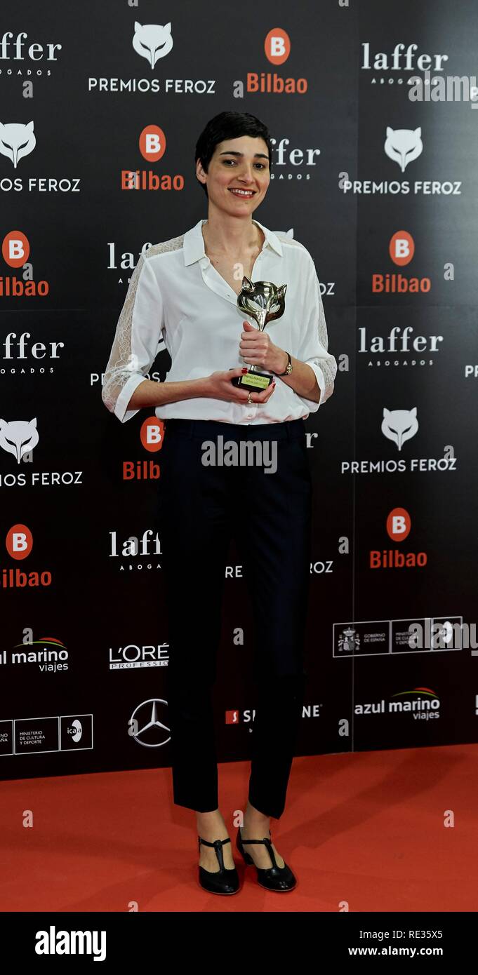 Bilbao, Spain. 19th Jan 2019. Isabel Pena poses before the middle after ...