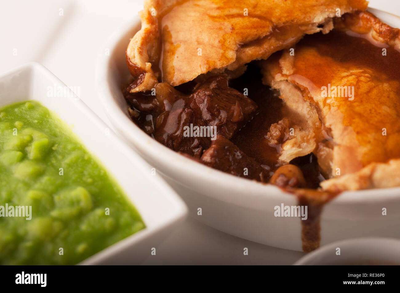 Rustic dining table healthy food hi-res stock photography and images ...