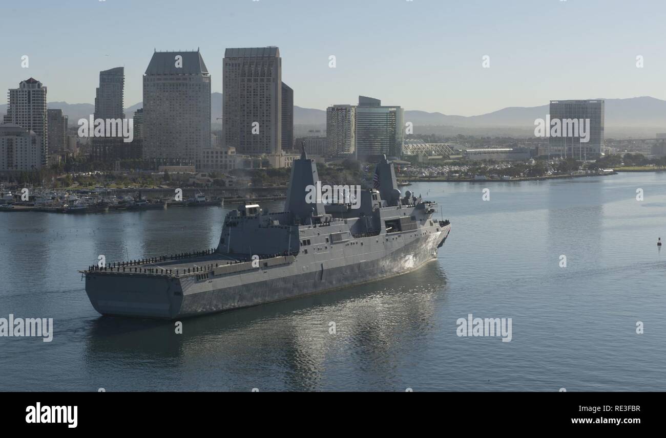SAN DIEGO (Nov. 18, 2016) San Antonio-class amphibious transport dock ...
