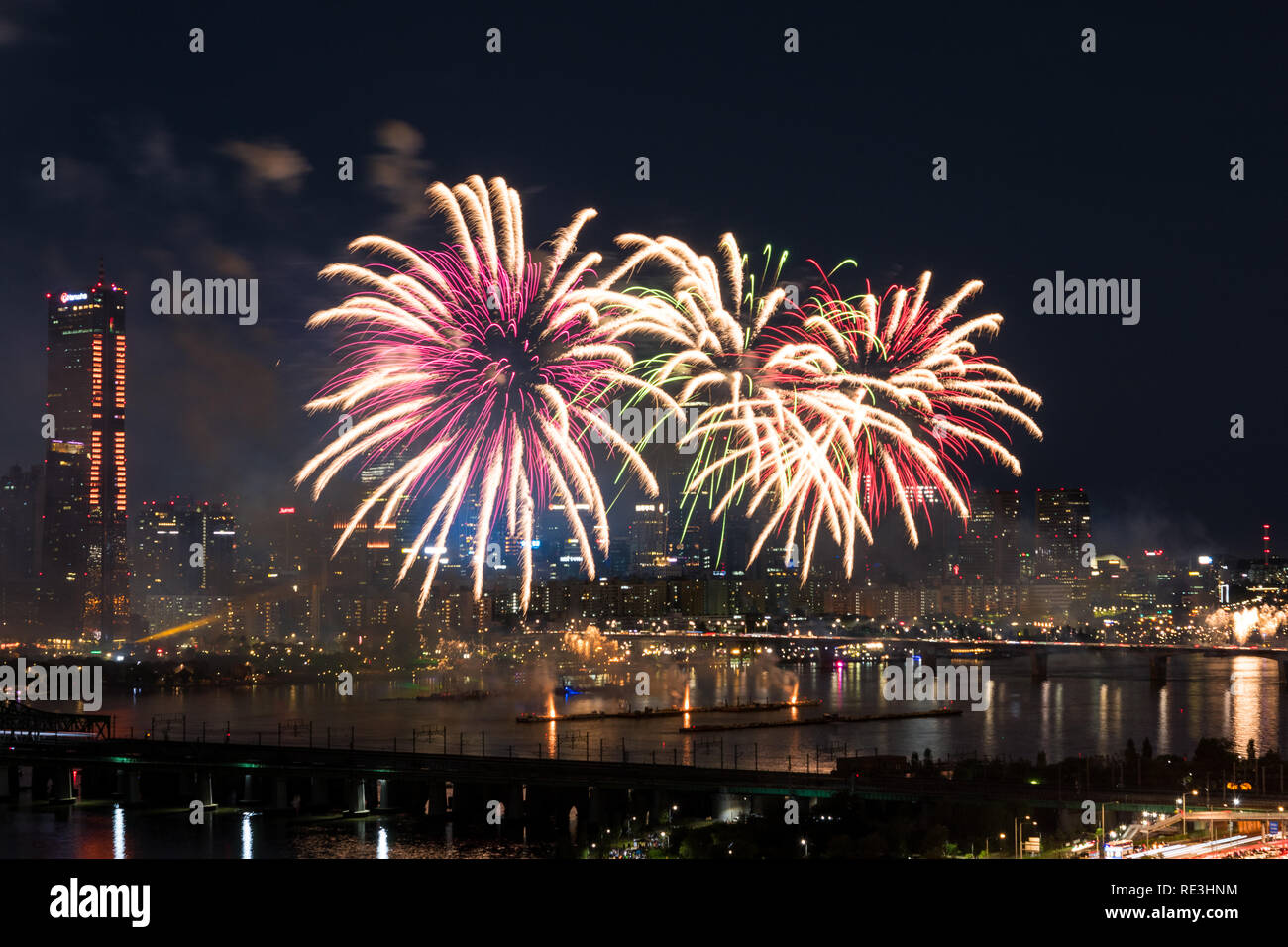Seoul fireworks festival in Han river Stock Photo - Alamy