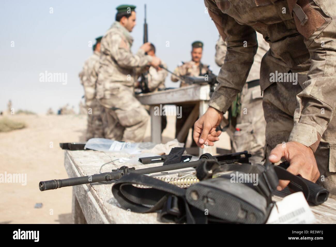 Spanish military conducts hi-res stock photography and images - Alamy