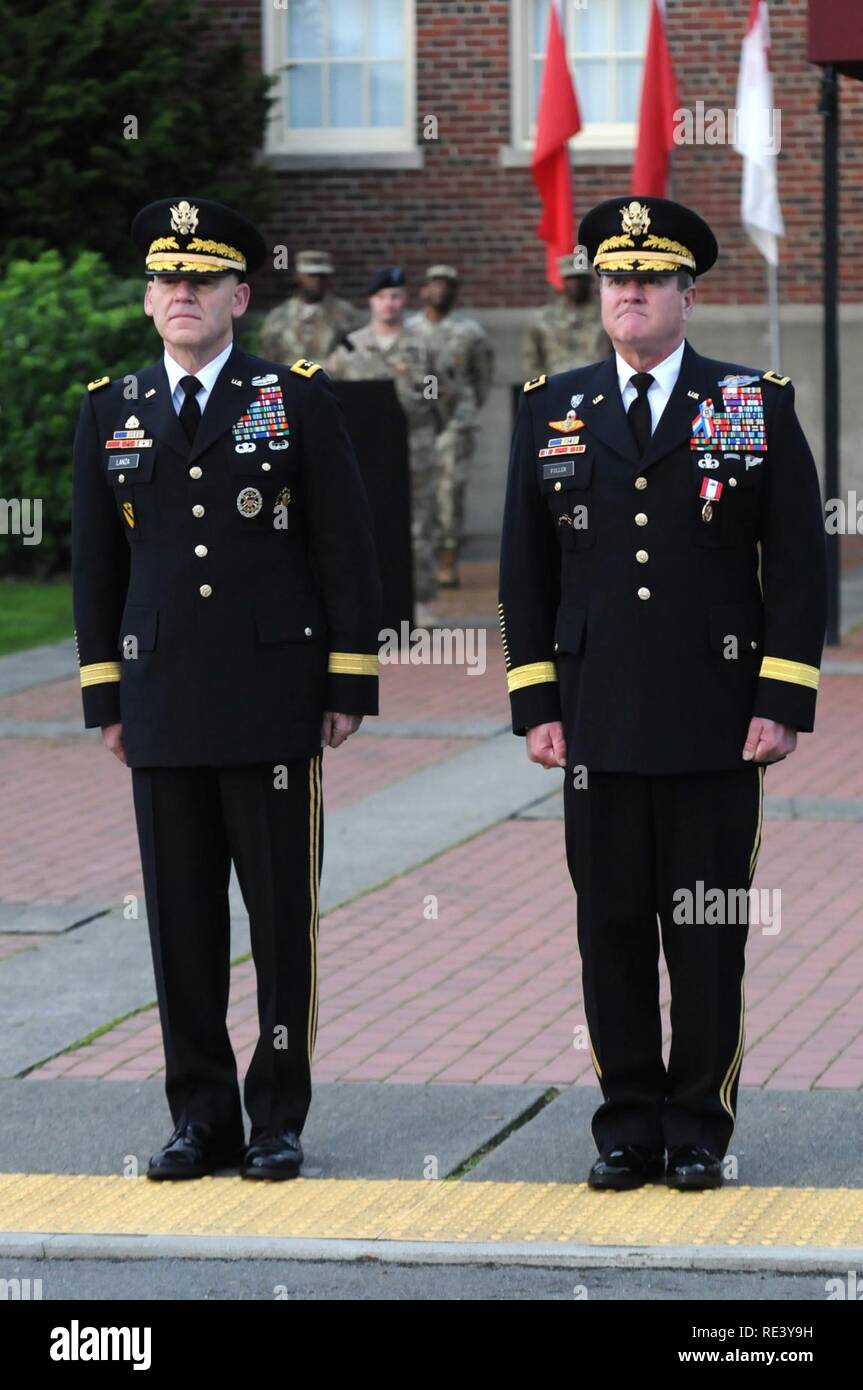 Maj. Gen. William K. Fuller (right), former deputy commanding general ...