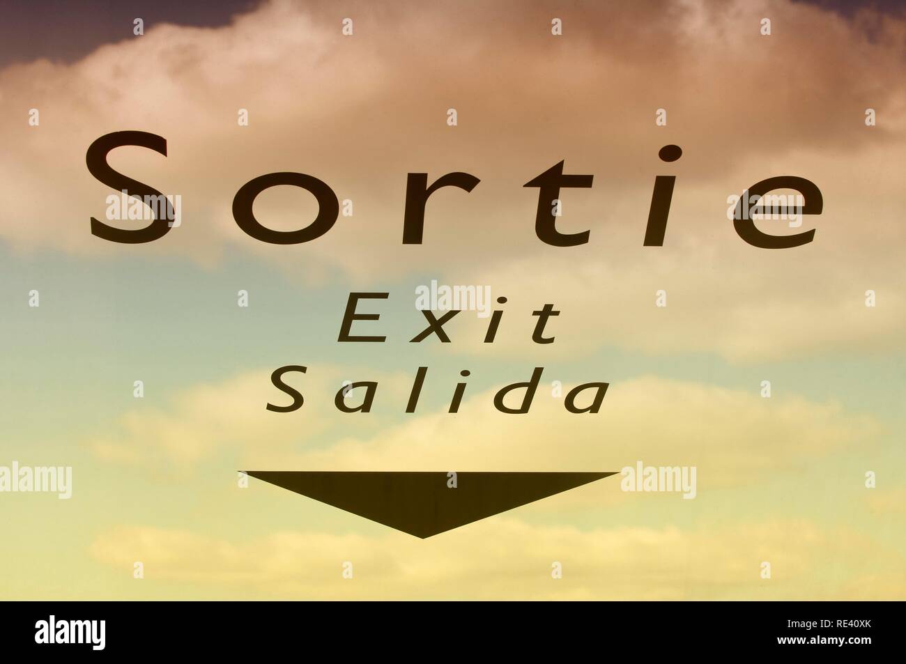 French exit sortie sign hi-res stock photography and images - Alamy