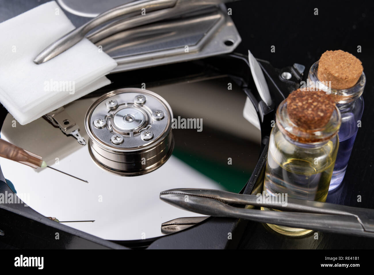 Repair and diagnostics of hard disk. Service of computer parts in the ...