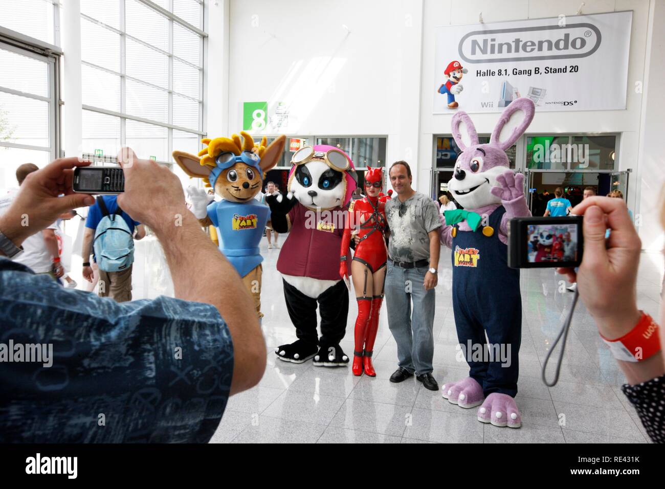 Computer characters hi-res stock photography and images - Alamy