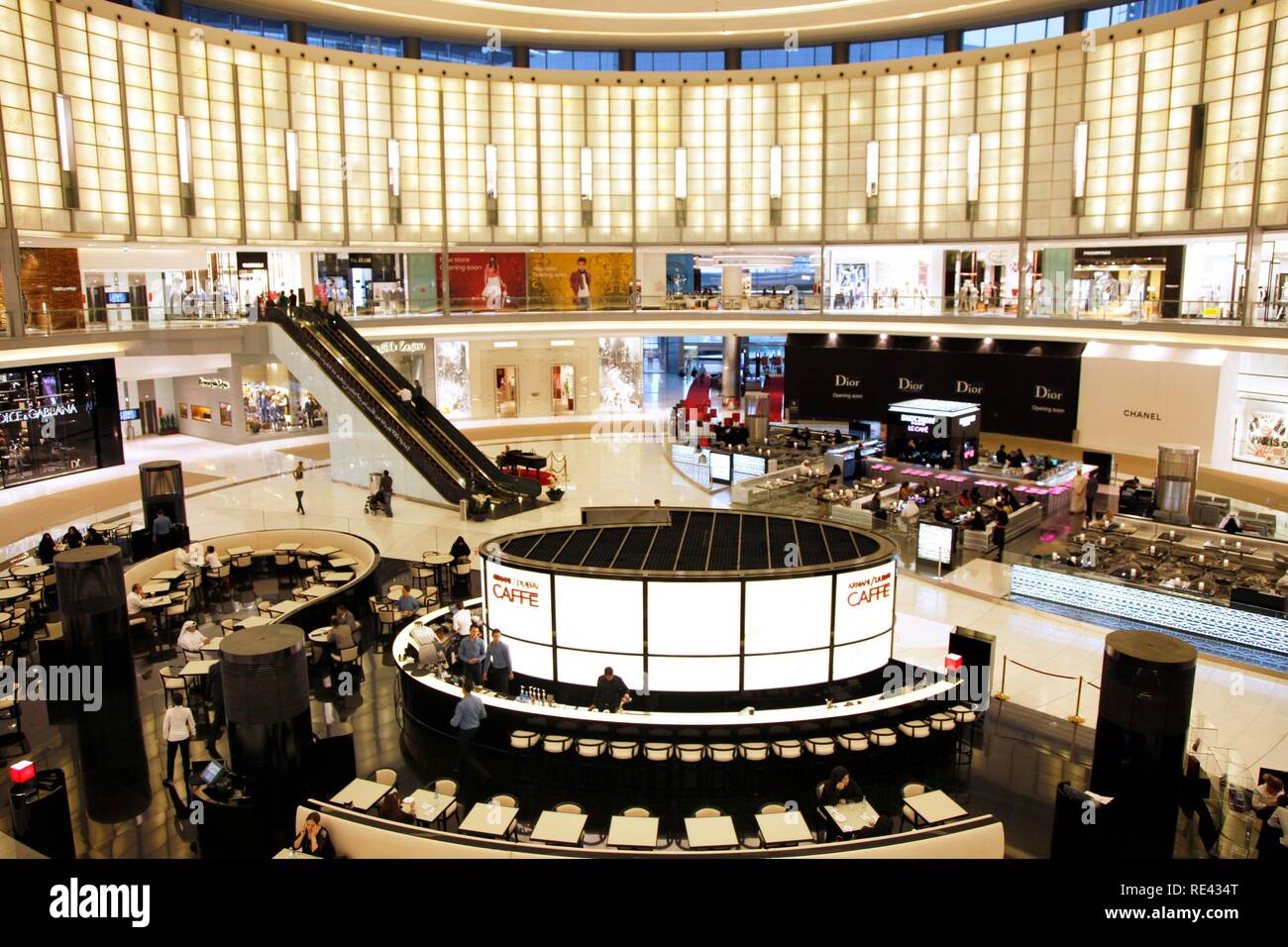 Fashion Avenue with 70 shops of the Haute Couture, Dubai Mall, Dubai ...