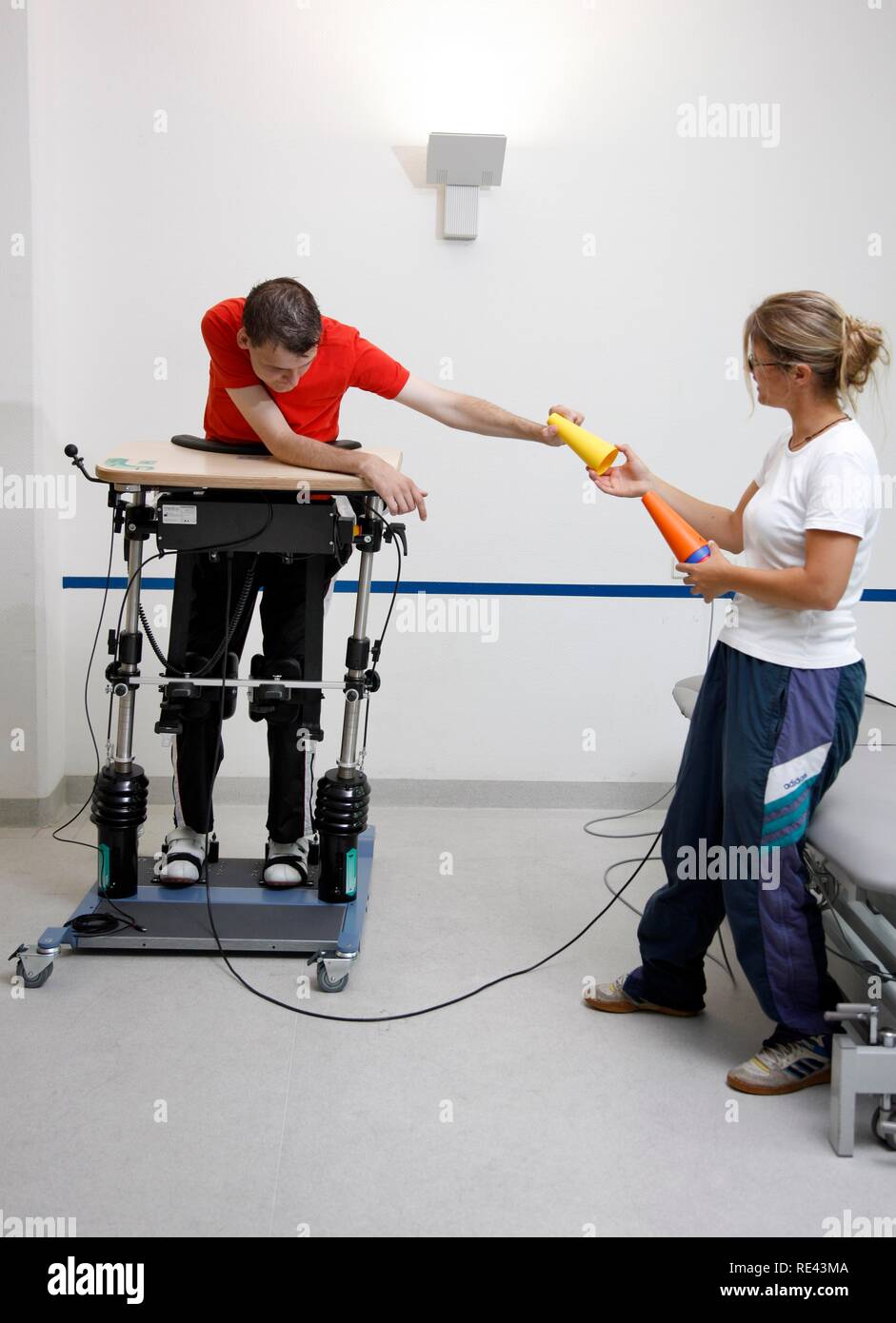 Physiotherapy, exercise therapy, muscle strengthening and coordination ...