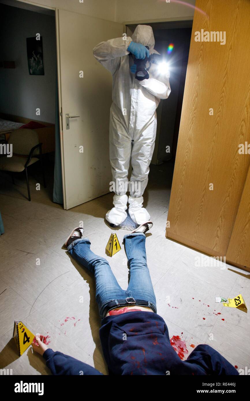 Human Carcasses Stock Photos & Human Carcasses Stock Images - Alamy