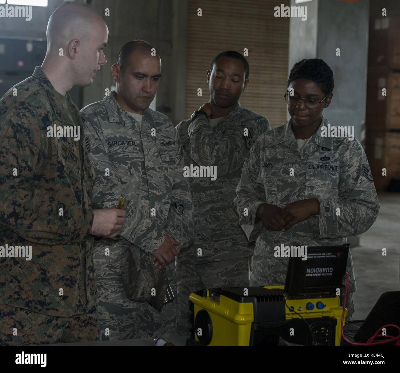 Gas chromatography mass spectrometer hi-res stock photography and ...