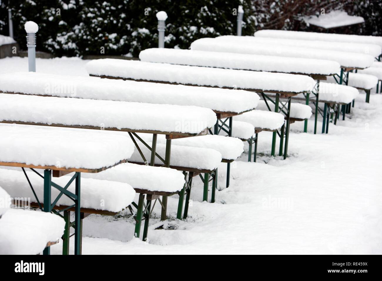 Unique Beer Garden Tables