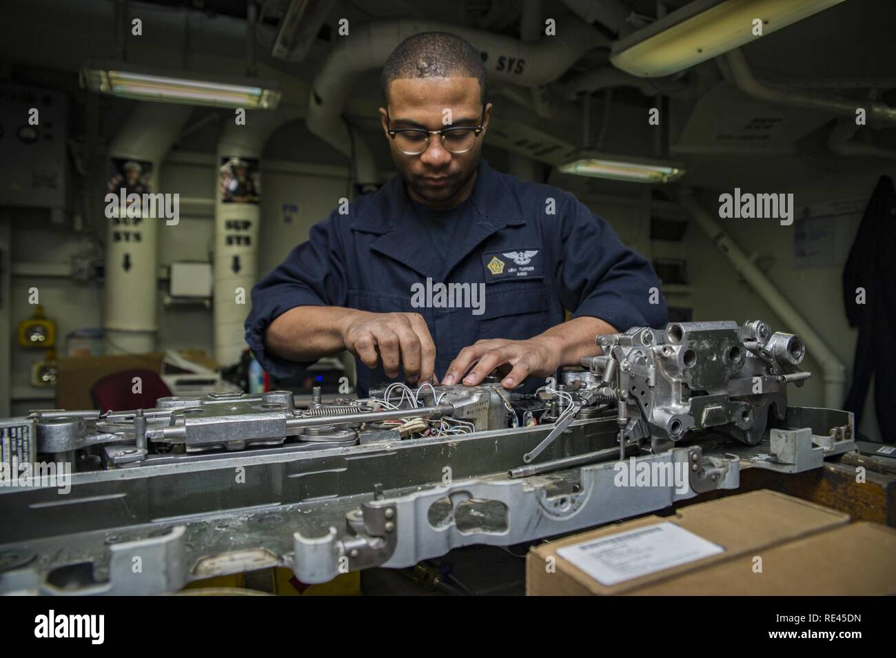 364 day inspection hi-res stock photography and images - Alamy