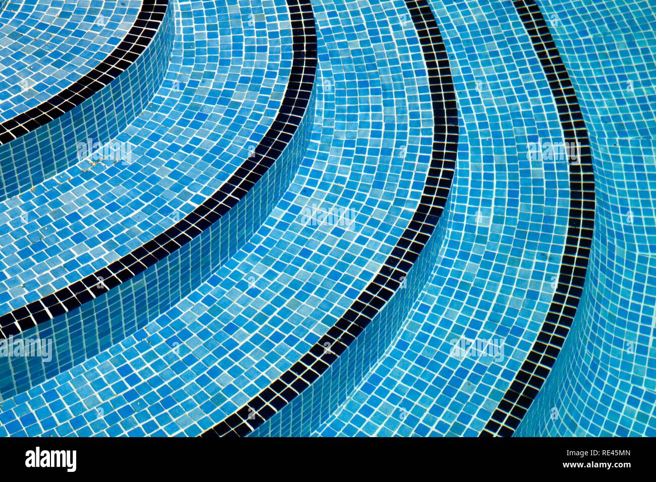 Blue tiles swimming pool stairs hi-res stock photography and images - Alamy